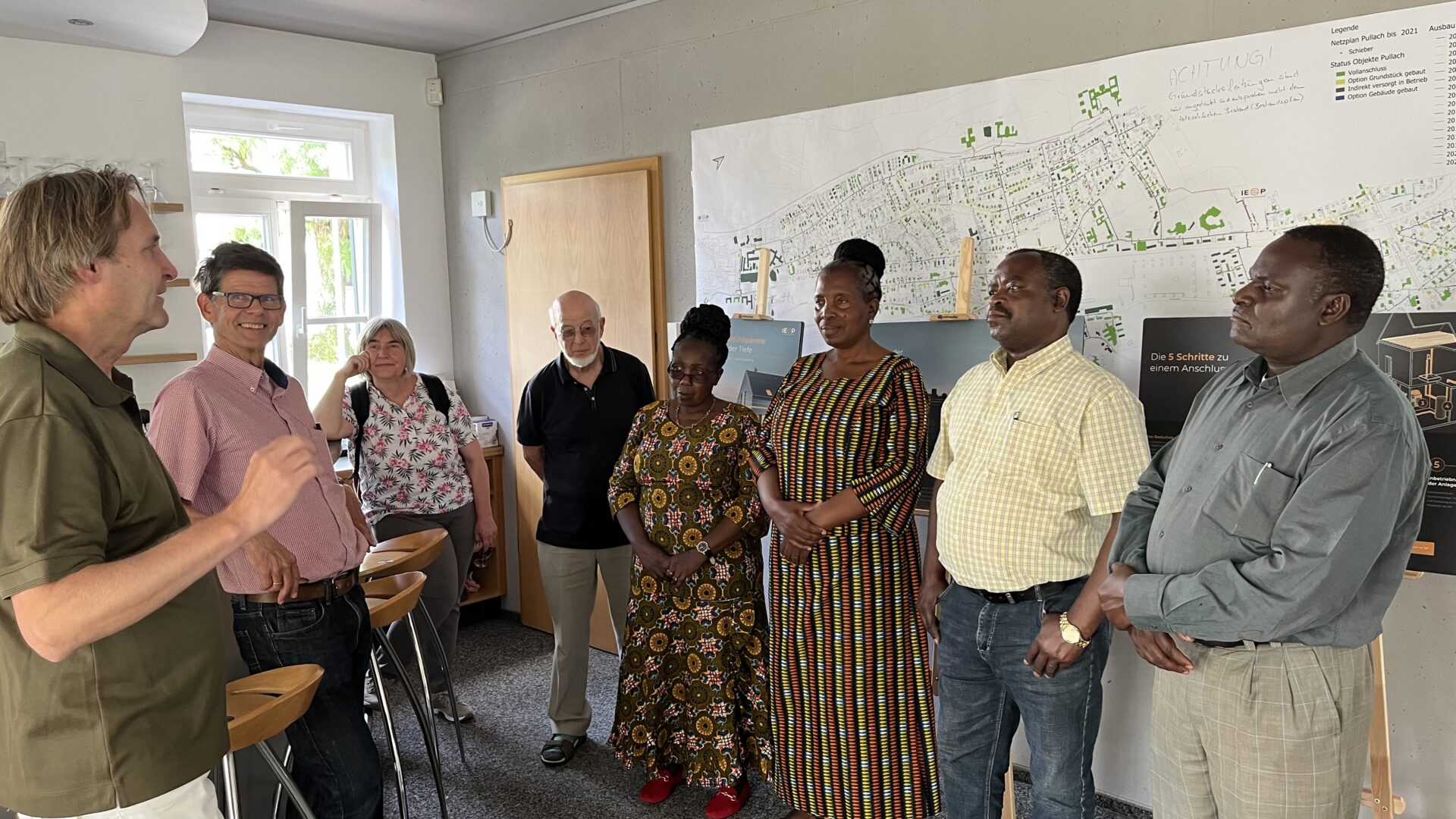 Tansanische Delegation besucht Geothermie der IEP in Pullach